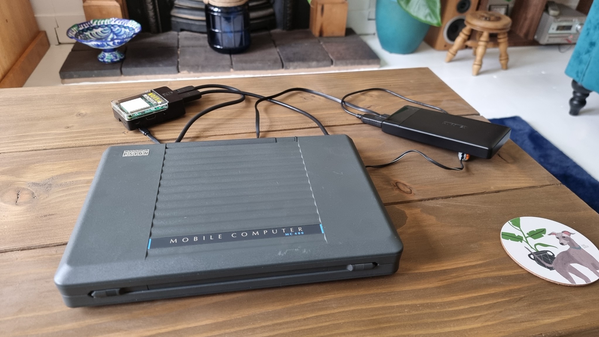 Using a 30 year old laptop in 2021: The Psion MC400… – Room 7609