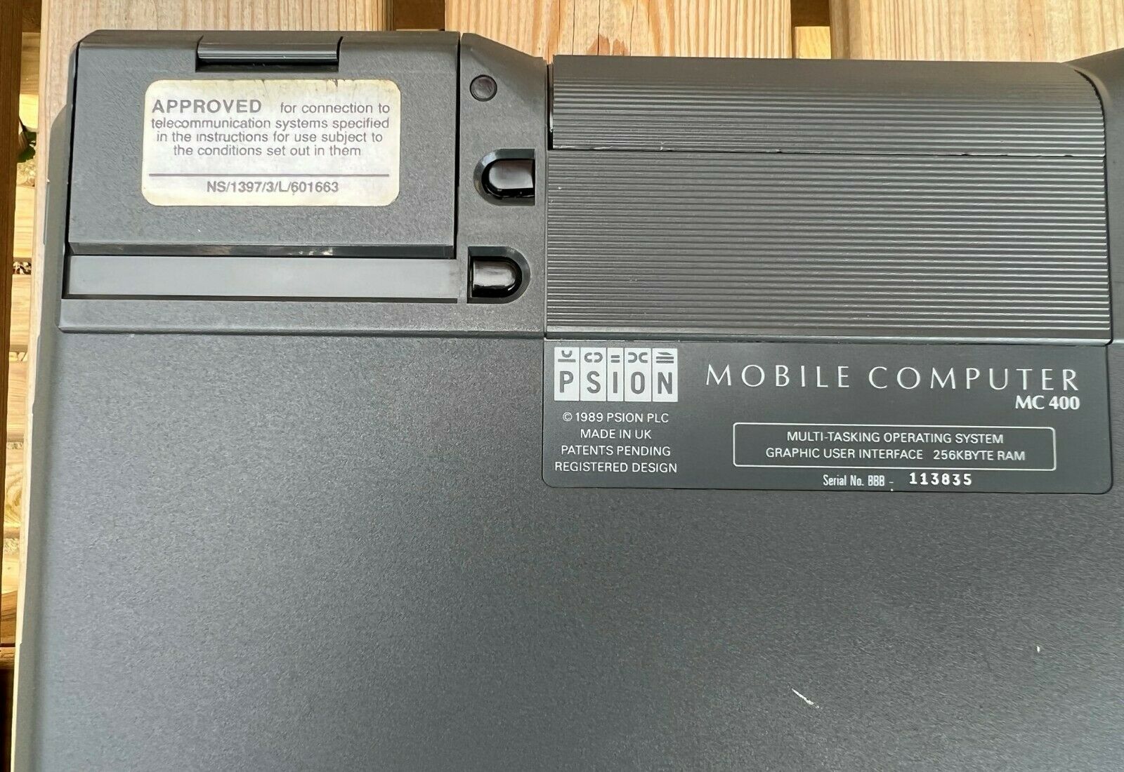 The Psion MC400 EROS – Tandy TRS-80 model 200 replacement? – Room 7609